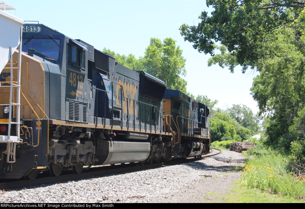 CSXT 4813 on CSX V071-23